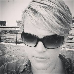 Lisa Fahey | Saatchi Art