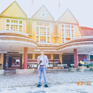 Hoang Toan | Saatchi Art