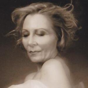 Vicki Daniel | Saatchi Art