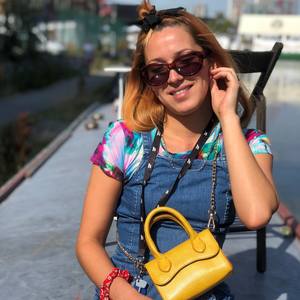 Brenda Guijarro | Saatchi Art