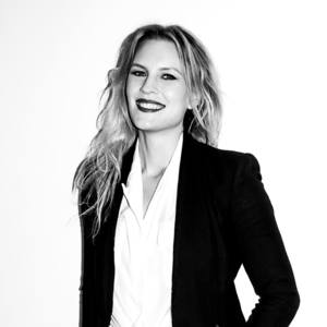 Julia Sh | Saatchi Art