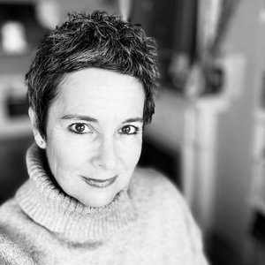 Paula Dyer | Saatchi Art