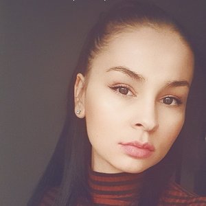 Alexandra Guzu | Saatchi Art