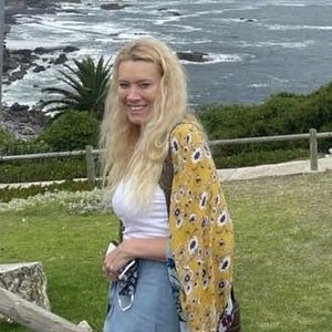 Cindy Rawlings | Saatchi Art