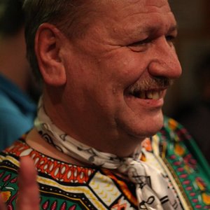 Alan Queen | Saatchi Art