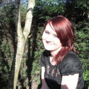 Hannah Bartlett | Saatchi Art