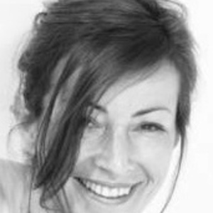 APONI APONI | Saatchi Art