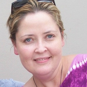 Leigh Sanders | Saatchi Art