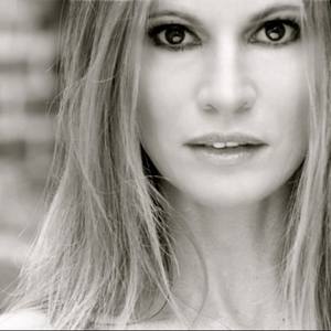 Moni Vivi Martinez | Saatchi Art