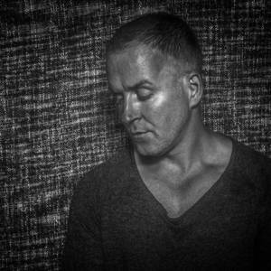 darren platt | Saatchi Art