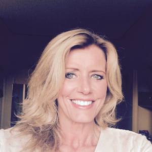 Caroline Riley | Saatchi Art